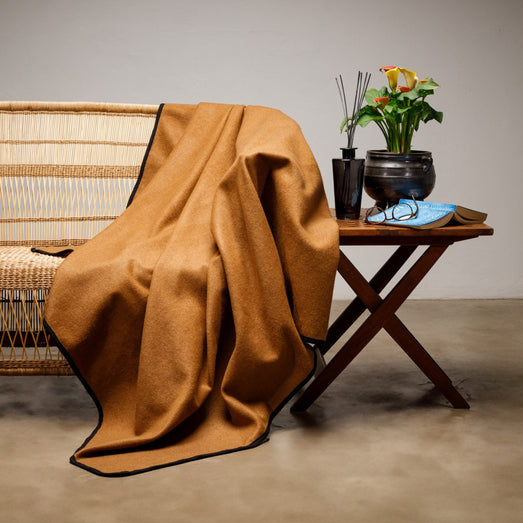 Traditional Shawls – Aranda Textile Mills