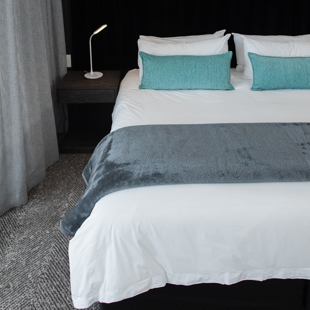 Kanga | Black/Red – Aranda Textile Mills